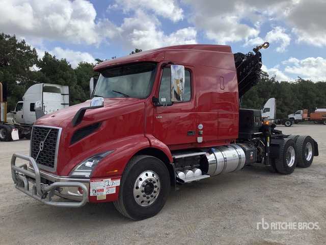 2019 Hiab X-HIDUO 228 E-5 5.3 ton Knuckle Boom on 2020 Volvo VNR640 6x4 ...