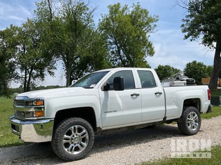 2019 Chevrolet Silverado 2500HD 4x4 Dual Cab Pickup in Lamar, Indiana ...