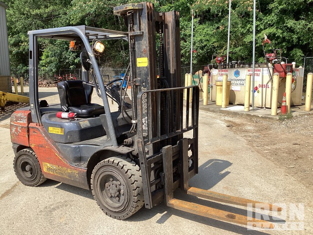2015 Toyota 8FDU30 5250 lb Pneumatic Tire Forklift in Pelham, Alabama ...