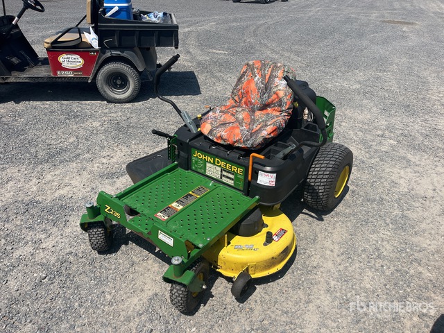 2015 John Deere Z235 Zero-Turn Lawn Mower | Ritchie Bros. Auctioneers