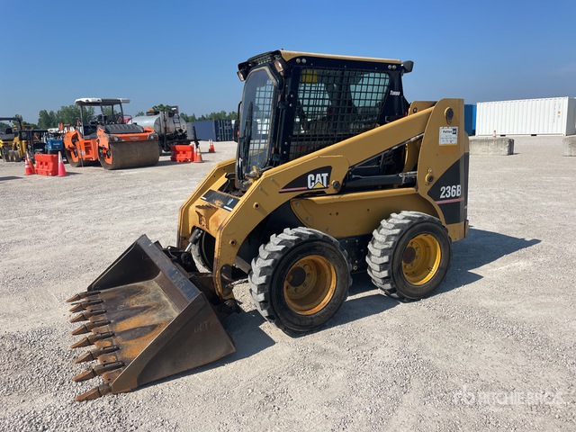 2006 Cat 236B Skid Steer Loader | Ritchie Bros. Auctioneers