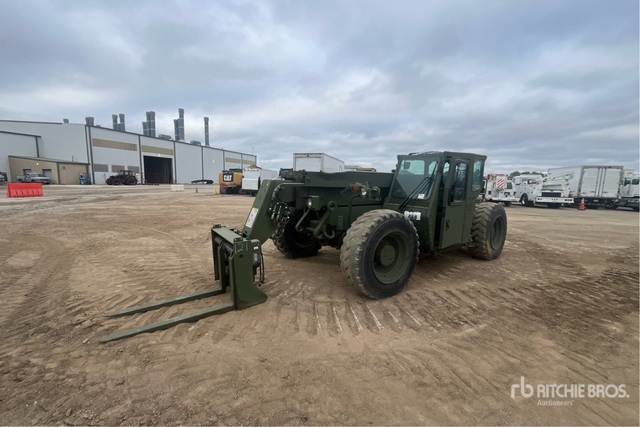 Oshkosh MMV3 Telehandler | Ritchie Bros. Auctioneers