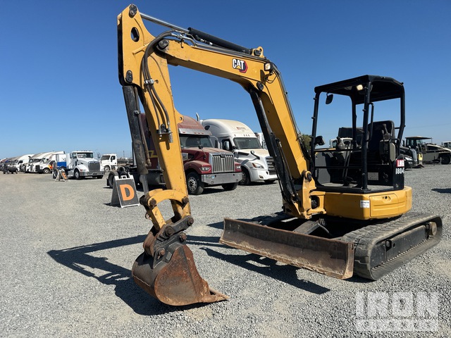 2018 Cat 305E2 Mini Excavator in Tipton, California, United States ...