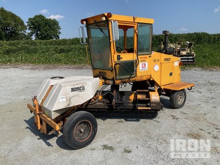 2004 Rosco RB-48 Self-Propelled Broom in Wellford, South Carolina ...