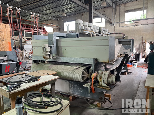 Electric 8 Headed Line Polisher in Lincoln, Nebraska, United States ...