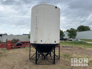 2500 gal Skid-Mounted Water Tank in Lincoln, Nebraska, United States ...