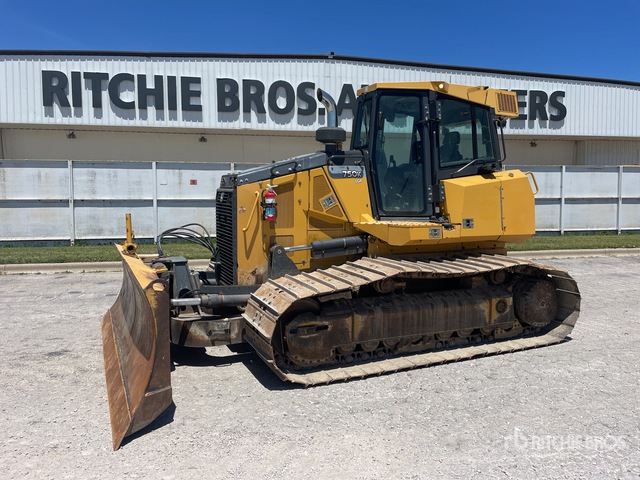 2015 John Deere 750K Crawler Dozer | Ritchie Bros. Auctioneers