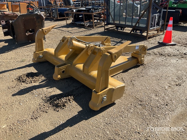 Cat 82 in Crawler Tractor Ripper - Fits Caterpillar D6N | Ritchie Bros ...