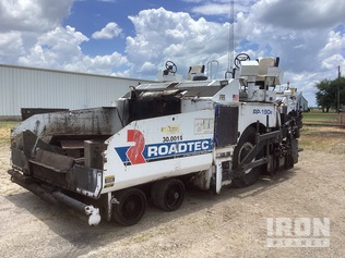 2017 Roadtec RP-190E Wheel Asphalt Paver in Sulphur Springs, Texas ...