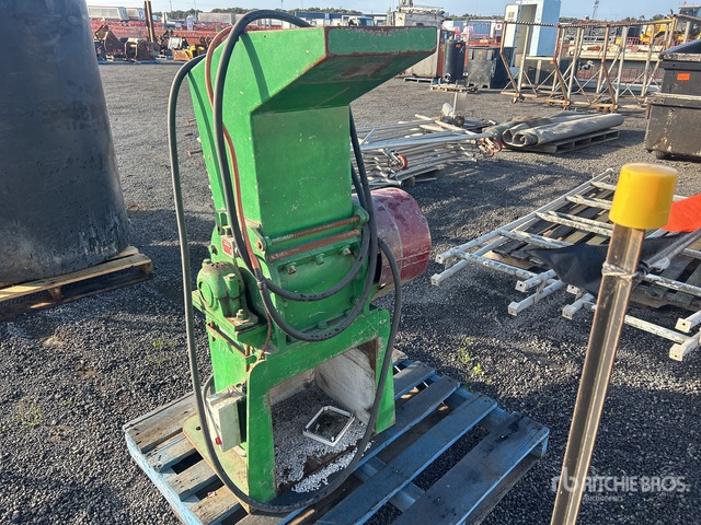 Electric Plastic Mulcher Varios. Industrial | Ritchie Bros. Auctioneers