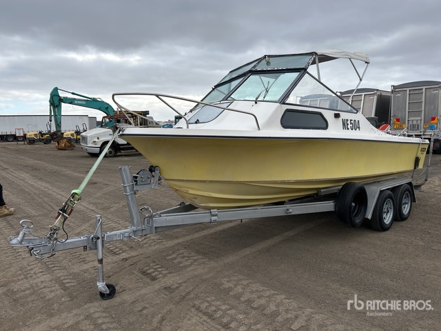 Hustler Weekender 5.8 m Fishing Boat w/ Trailer | Ritchie Bros. Auctioneers