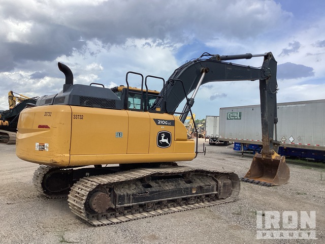 2022 John Deere 210G LC Tracked Excavator in Humble, Texas, United ...