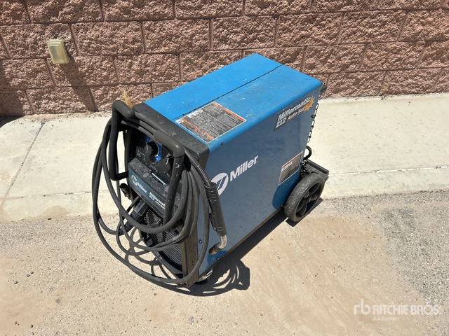 2015 Miller Millermatic 212 160 A Mobile MIG Electric Welder | Ritchie ...