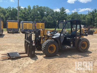 2019 Cat TH255C Telehandler in Midway, Florida, United States ...