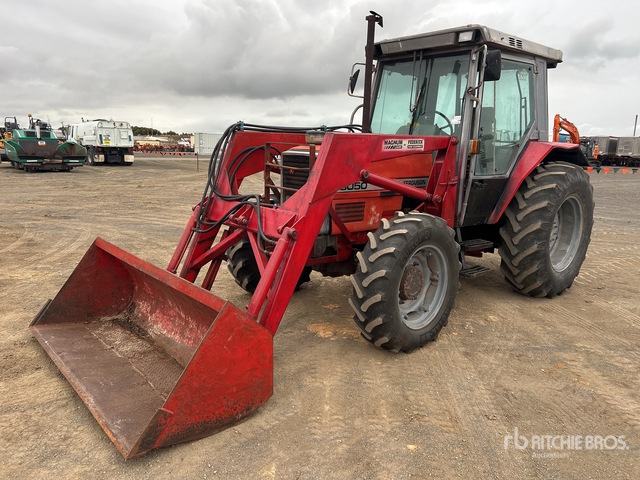 Massey Ferguson 3050 4WD Tractor | Ritchie Bros. Auctioneers