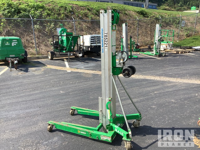 2016 Genie SLA-10 Material Hoist in Knoxville, Tennessee, United States ...