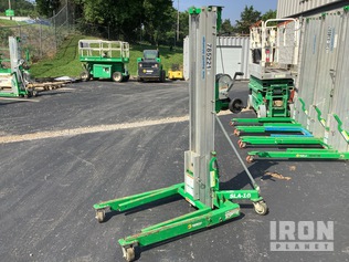 2016 Genie SLA-10 Material Hoist in Knoxville, Tennessee, United States ...
