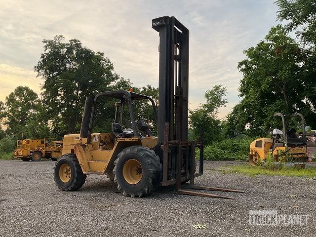 1988 Cat R80 8000 lb Rough Terrain Forklift in Dunbar, West Virginia ...