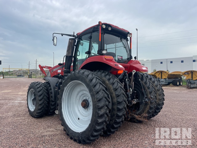 2017 Case MAGNUM 310 4WD Tractor in Baytown, Texas, United States ...
