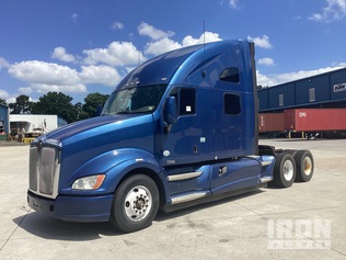 2013 Kenworth T700 6x4 T/A Sleeper Truck Tractor in Chesapeake ...