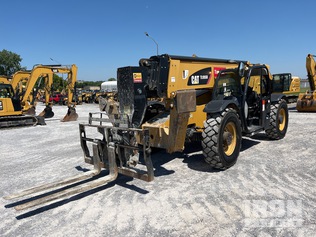 2017 Cat TL1055 Telehandler in La Vergne, Tennessee, United States ...