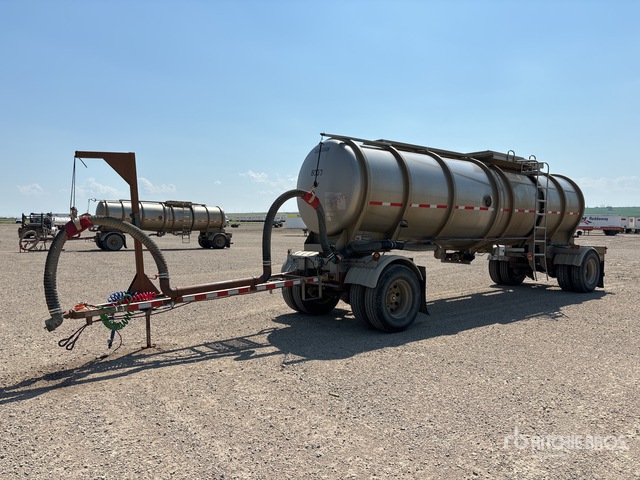 2011 Brenner 2/Axle Pup Tanker Trailer | Ritchie Bros. Auctioneers