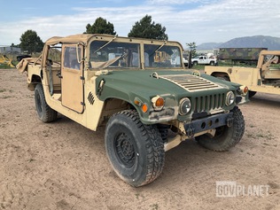Surplus 2006 AM General M1097R1 HMMWV 4 Door Soft Top w/Truck Body in ...