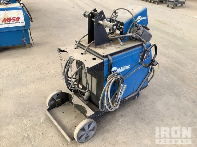 2014 Miller PipeWorx 400 400 A Mobile Multi-Process Electric Welder in ...