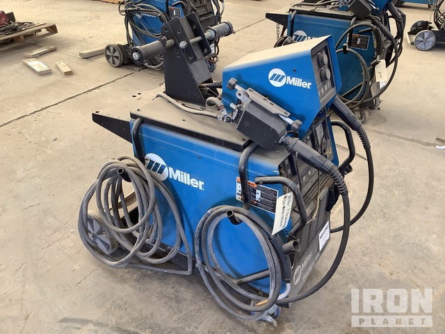 2014 Miller PipeWorx 400 400 A Mobile Multi-Process Electric Welder in ...