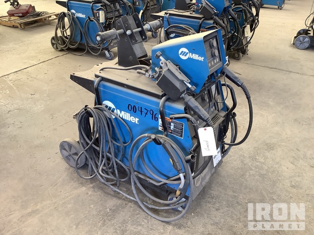 2014 Miller PipeWorx 400 400 A Mobile Multi-Process Electric Welder in ...