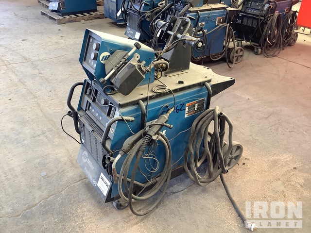 2014 Miller PipeWorx 400 400 A Mobile Multi-Process Electric Welder in ...