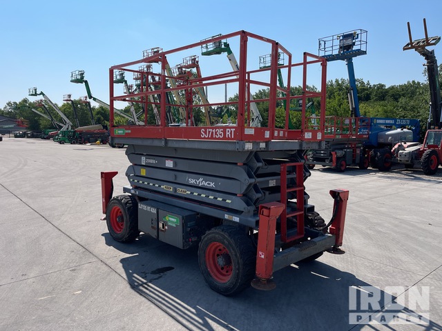 2008 Skyjack SJ7135 RT Diesel 4x4 Scissor Lift in JOLIET, Illinois ...