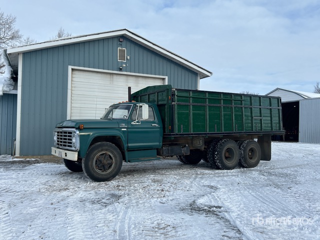 1975 Ford F-750 6x4 Grain Truck | Ritchie Bros. Auctioneers