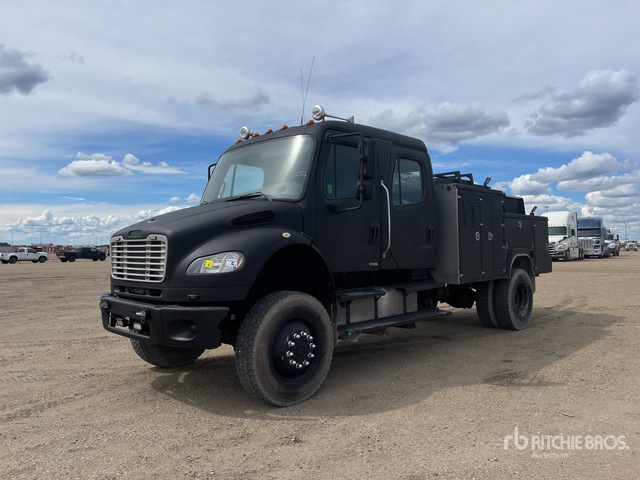 2009 Freightliner M2 106 4x4 Crew Cab Service Truck | Ritchie Bros ...