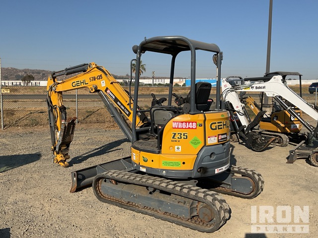 2018 Gehl Z35 Mini Excavator in Perris, California, United States ...