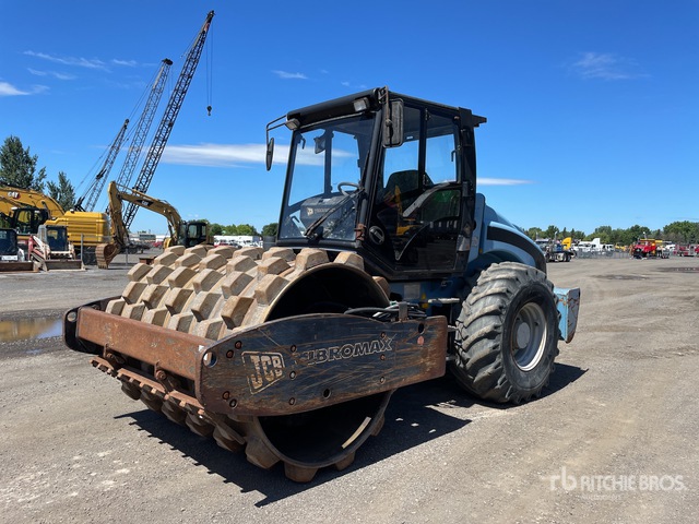 2008 JCB VM115PD Padfoot Drum Compactor | Ritchie Bros. Auctioneers