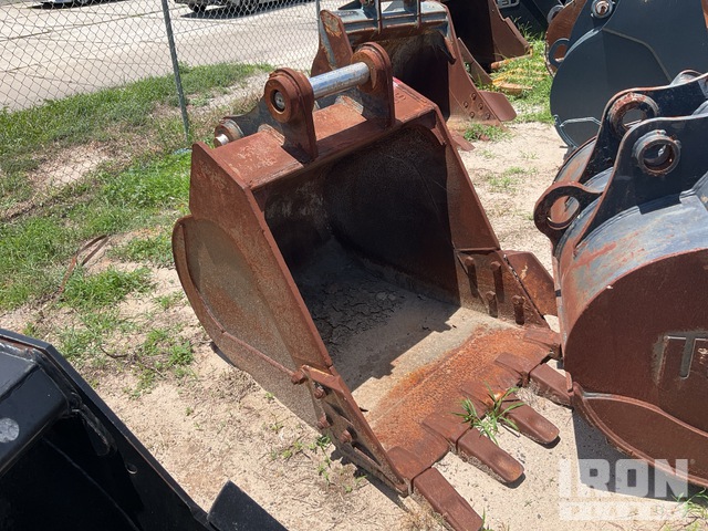Fleco 36 in Excavator Bucket in Apopka, Florida, United States ...