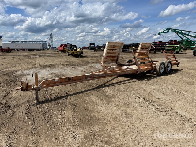15 ft Windrower Transport Trailer | Ritchie Bros. Auctioneers