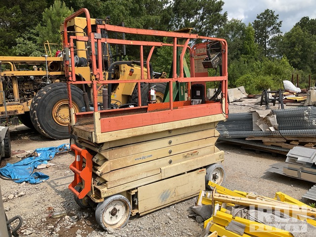 2003 JLG 2632E2 Electric Scissor Lift (Inoperable) in Prosperity, South ...