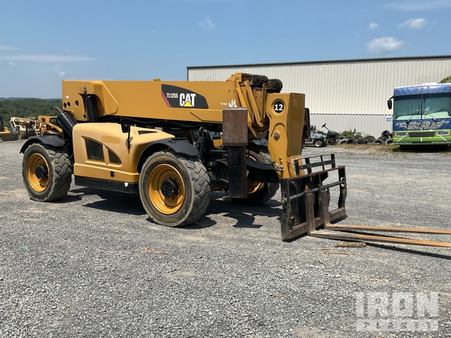 2012 Cat TL1255 Telehandler in Masontown, West Virginia, United States ...