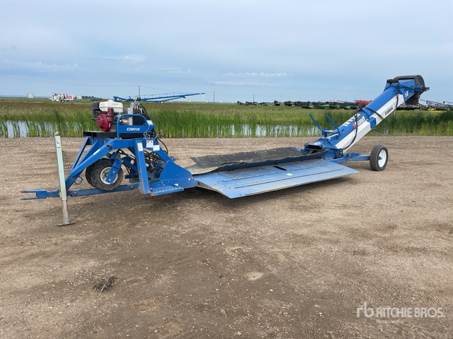 2019 Brandt Grain Deck 20 in x 30 ft Drive-Over Transfer Grain Conveyor ...