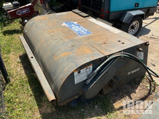 2016 Bobcat 60 in Skid Steer Sweeper in Towson, Maryland, United States ...