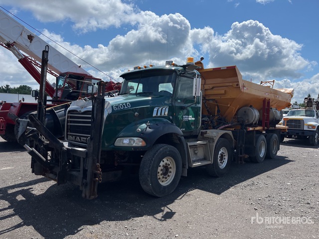 2010 Mack GU813 8x4 Twin-Steer Spreader Truck | Ritchie Bros. Auctioneers
