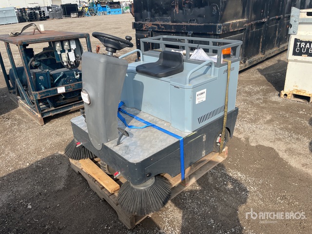 Artred Ride-On Electric Floor Sweeper | Ritchie Bros. Auctioneers