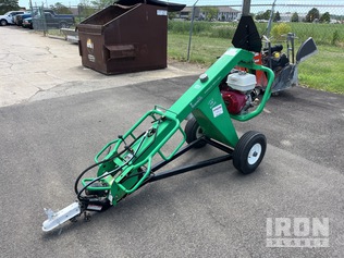 2016 (unverified) Little Beaver Hydraulic Gasoline Power Auger in ...