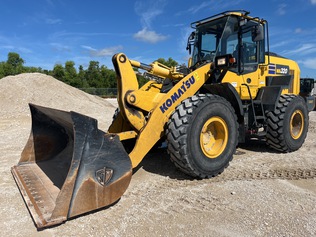 2021 Komatsu WA320-8 Wheel Loader in Fort Myers, Florida, United States ...