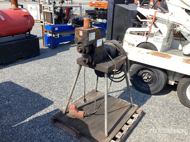 Pace 1023 Electric Roll Groover Varios. Industrial | Ritchie Bros ...