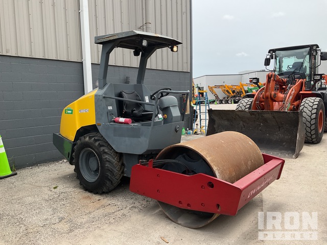 2016 Dynapac CA1300D Smooth Drum Compactor in Miami, Florida, United ...
