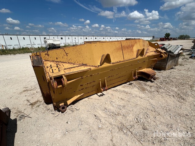 Cat D8 Dozer Blade in Fort Worth, Texas, United States (IronPlanet Item ...