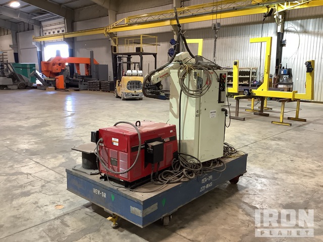 1999 Kawasaki C30F-A002 Skid-Mounted MIG Robotic Electric Welder in ...